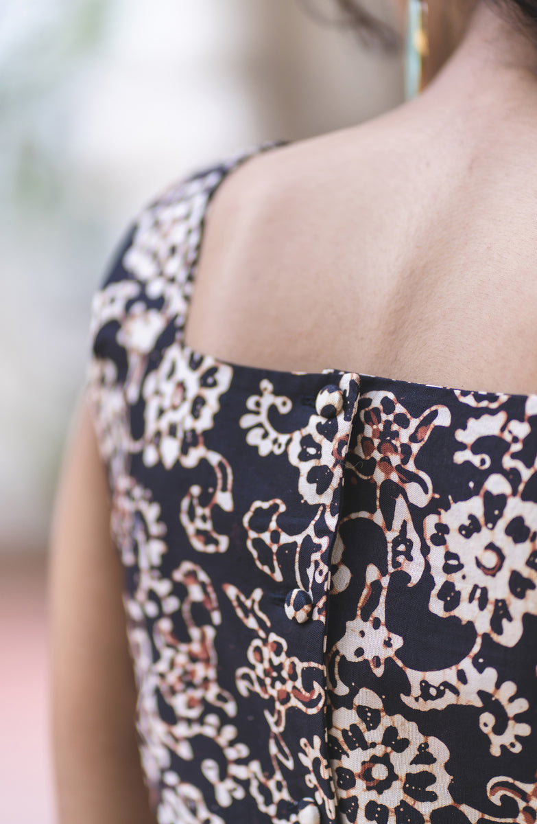 Psyche Box Top in Burnt Blooms – Vespertine